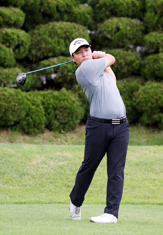 유진솔, KPGA 프론티어 투어 7회 대회서 프로 데뷔 첫 우승