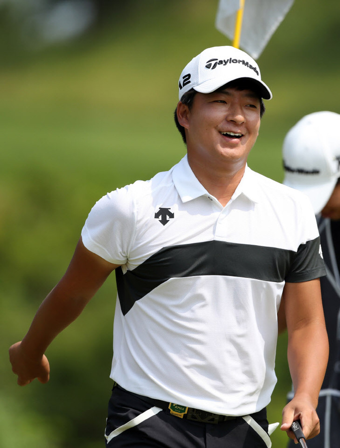 김승혁, KPGA 코리안 투어 2주 연속 우승 도전