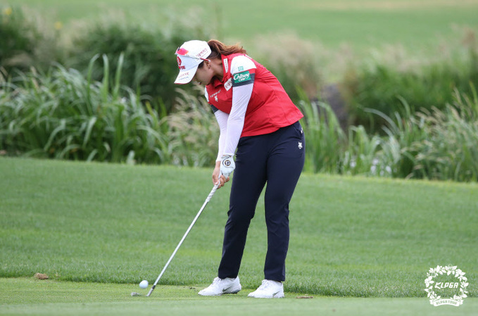 KLPGA 투어 S-OIL 챔피언십, 악천후로 인해 18홀 경기로 종료…공식 대회 불인정 - 브릿지경제