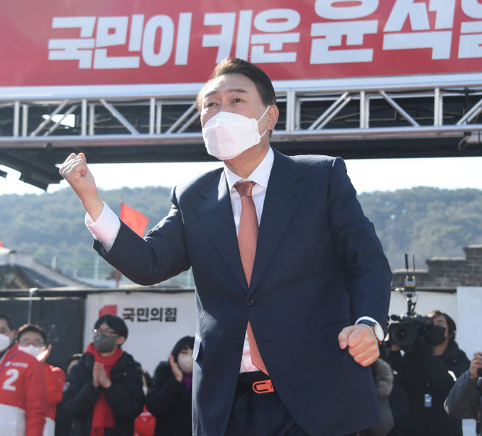 윤석열 수원서 대장동 띄우기…“부패하고 무능한 정권 더 이상 연장 안돼”