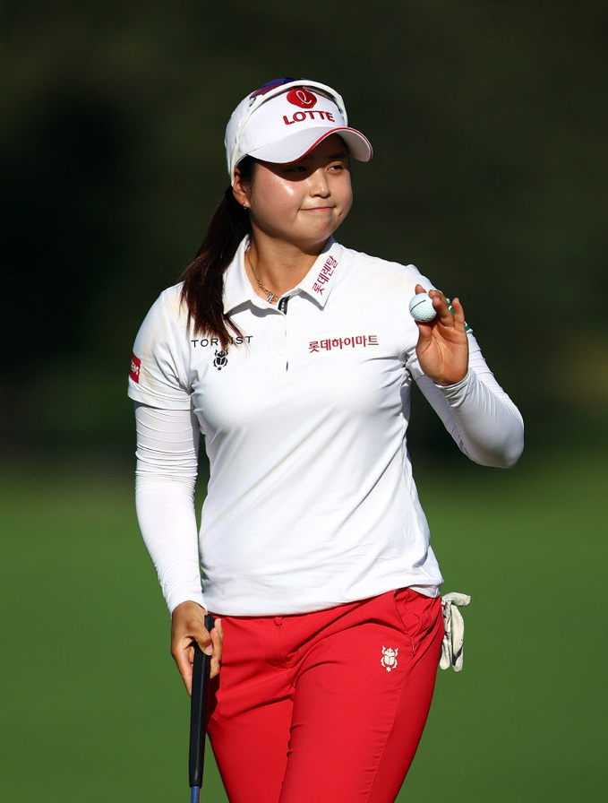 LPGA CP 위민스 오픈 공동 2위 최혜진, 여자 골프 세계 랭킹 18위…4년여 만에 ‘톱 20’ - 브릿지경제