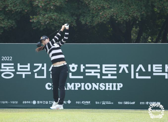 이가영, KLPGA 투어 동부건설·한국토지신탁 챔피언십 우승…투어 대회 ‘97전 98기’ - 브릿지경제