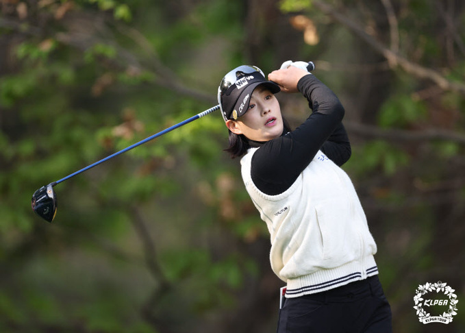 박결, KLPGA 시즌 첫 메이저 크리스F&C KLPGA 챔피언십 2라운드 1위 - 브릿지경제