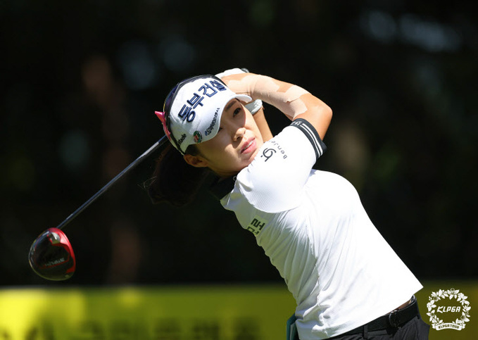 ‘가을 여왕’ 김수지, KLPGA 투어 OK금융그룹 읏맨 오픈서 2연패 도전