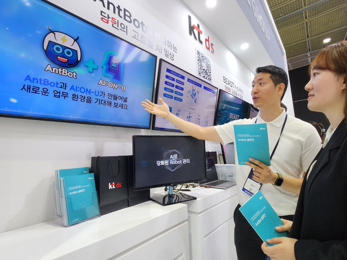 [비바100] '척척척'…'일당백' AI직원들, 기업 생산성 높이는 서비스들 - 브릿지경제