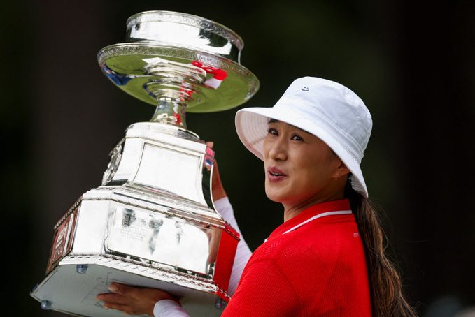 양희영, LPGA 투어 메이저대회 KPMG 위민스 PGA 챔피언십 우승…‘메이저 첫 승·통산 6승’ - 브릿지경제