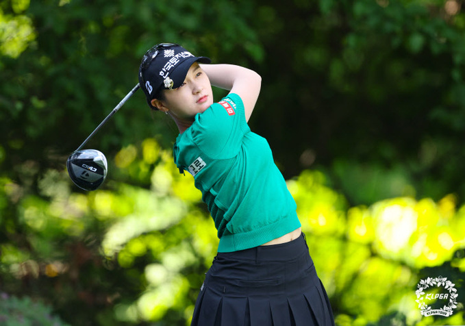 통산 1승 서연정, KLPGA 투어 맥콜·모나 용평 오픈 첫날 9언더파로 1위…코스레코드 타이 - 브릿지경제