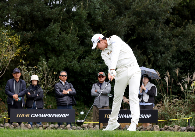 장유빈·윤이나, 올해 KPGA·KLPGA 투어 ‘1인자’ 오를 수를 밖에 없는 이유…비거리·정교함 겸비 - 브릿지경제