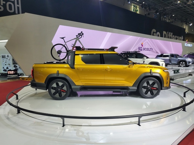 KG모빌리티, ‘무쏘 EV5’ 공개한다⋯ ’화천산천어축제' 후원 - 브릿지경제