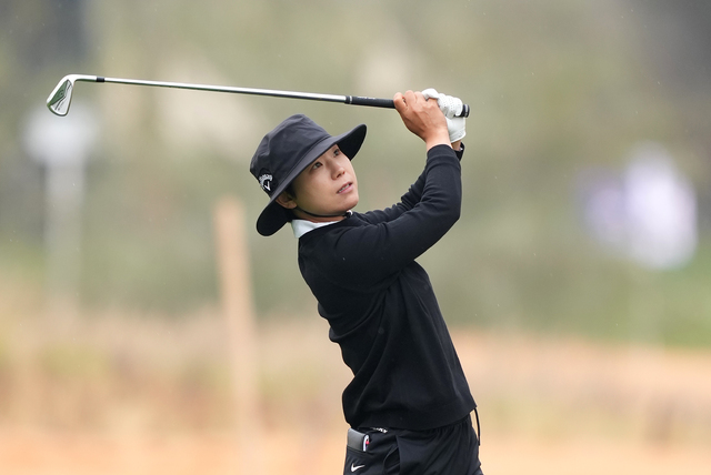 이소미·전지원, LPGA 투어 블루베이 LPGA 2라운드 공동 8위…공동 1위와 4타 차 - 브릿지경제