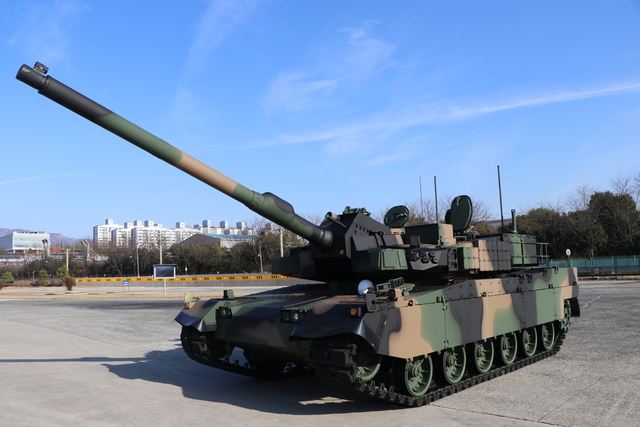 [비바100] 현대로템 ‘K2 전차’는 어떻게 세계 2위가 됐나? - 브릿지경제
