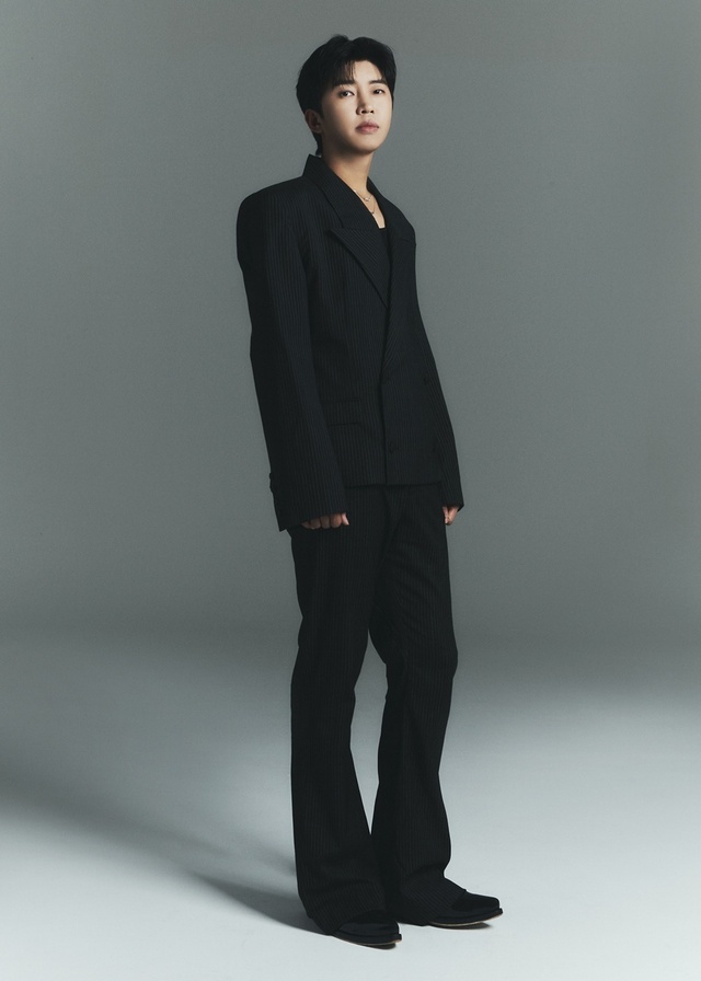 임영웅, SBS ‘섬총각 영웅’ 8월 26일 첫 방송…힐링 감성 예능 - 브릿지경제